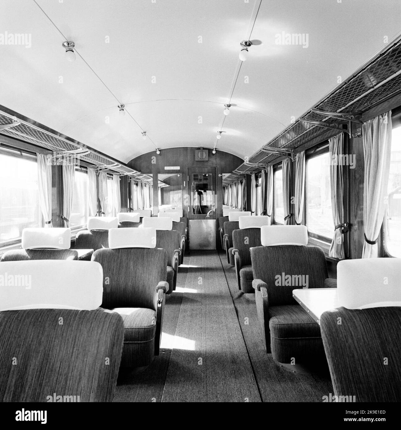 Express train, SJ X0A5, 1 class Stock Photo - Alamy