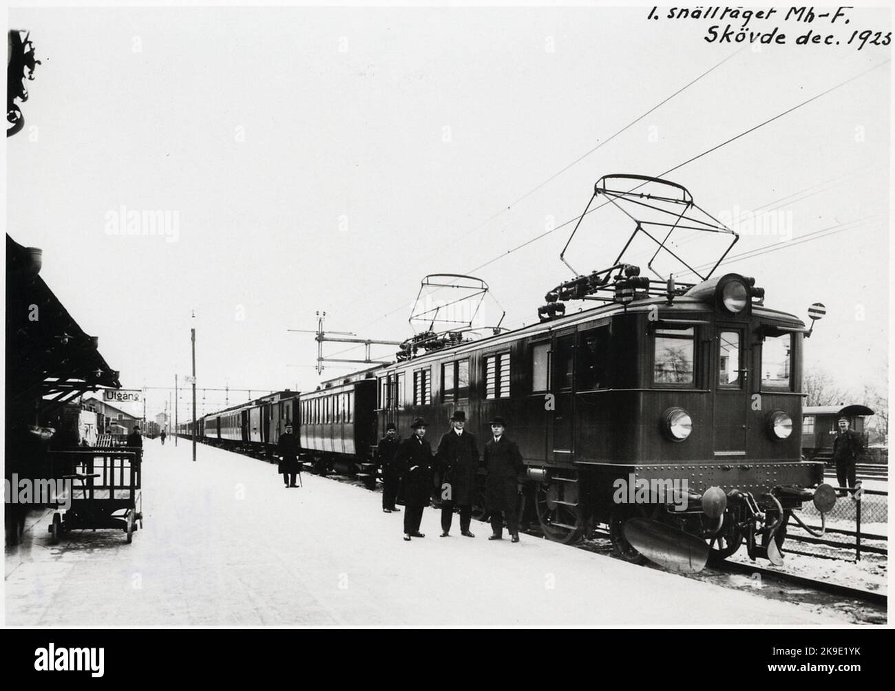Train snap hi-res stock photography and images - Alamy