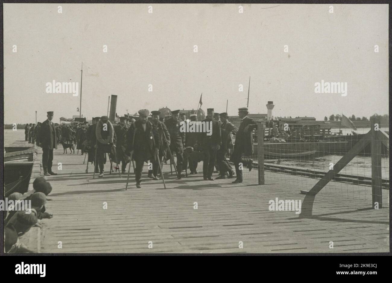 Invalid transport over the Torne River. At the request of the warring ...