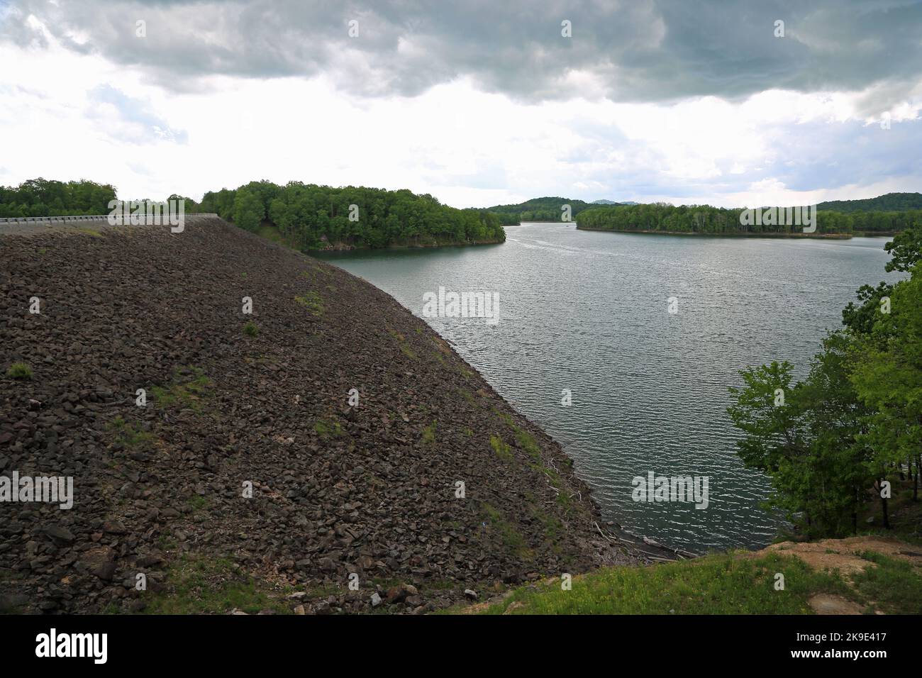 Summerville Lake dam - West Virginia Stock Photo - Alamy