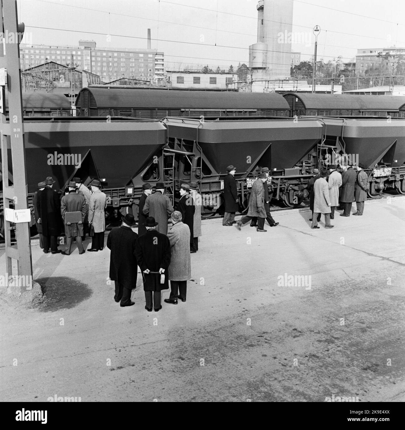 Viewing of Sample Model, MAR and Q-carts Stock Photo - Alamy