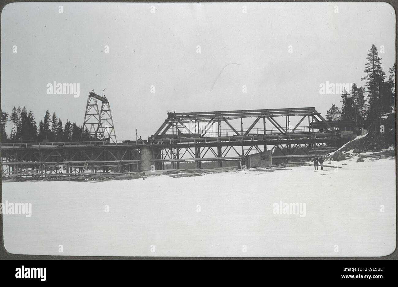 Bridge over the Vindel River. The superstructure was set up March 1923 ...