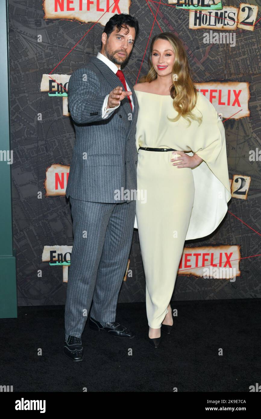 Henry Cavill and Natalie Viscuso Stock Photo - Alamy