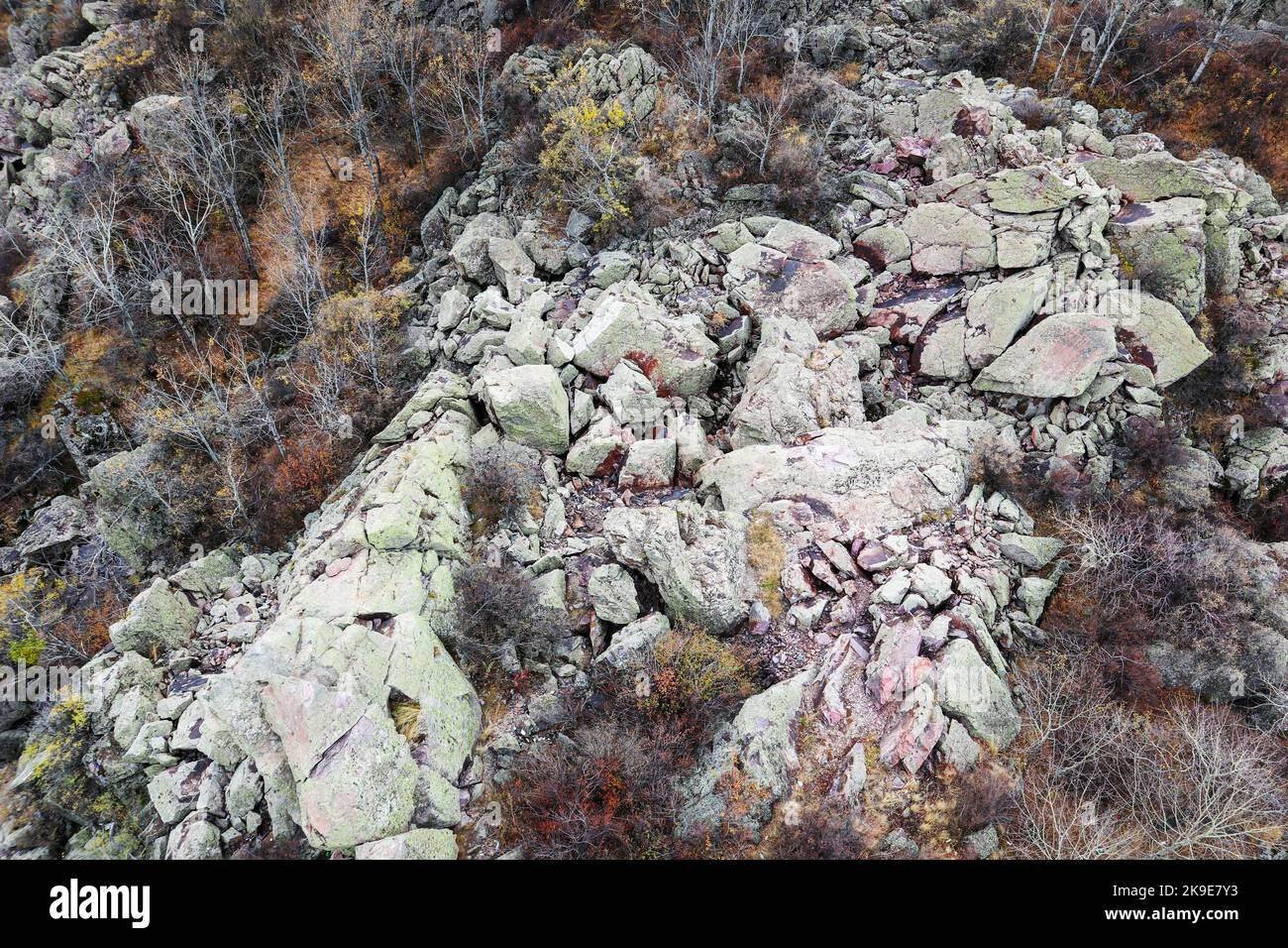 Stone mountain top view hi-res stock photography and images - Alamy