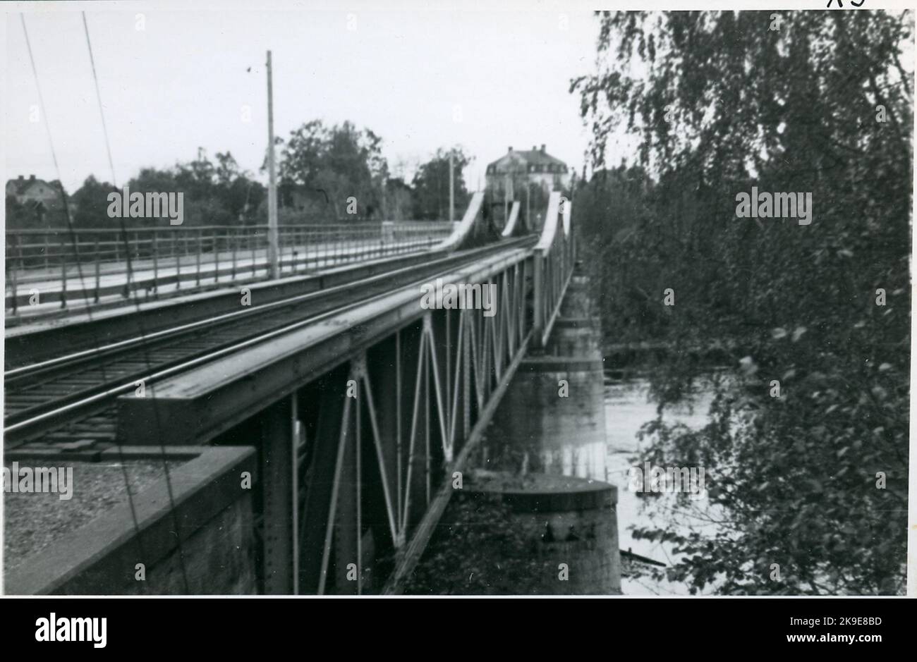 Bridge at Krylbo. On the line between Avesta Krylbo and Storvik Stock ...