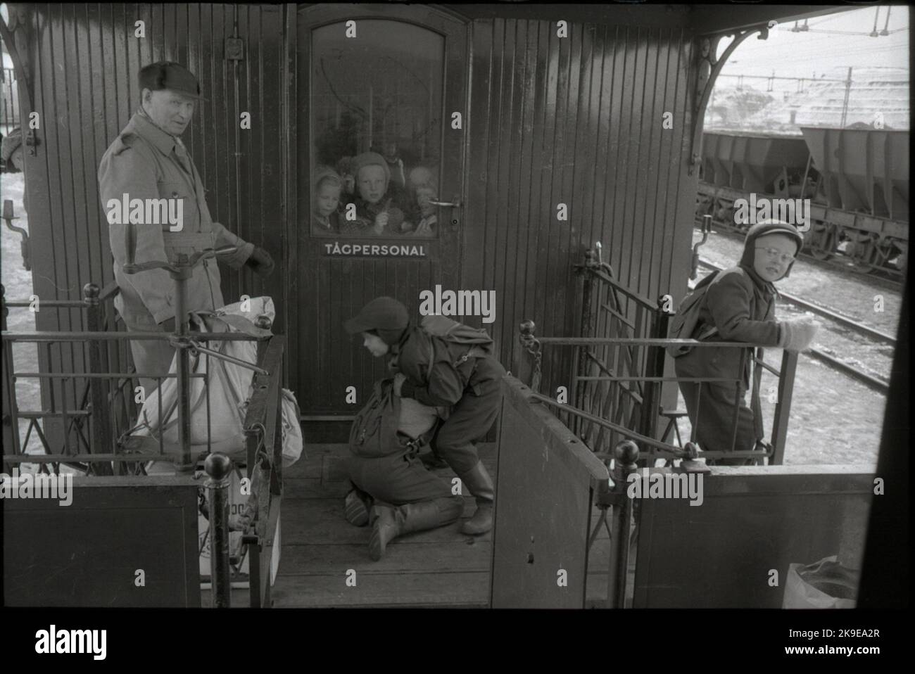 Children quarrel hi-res stock photography and images - Alamy