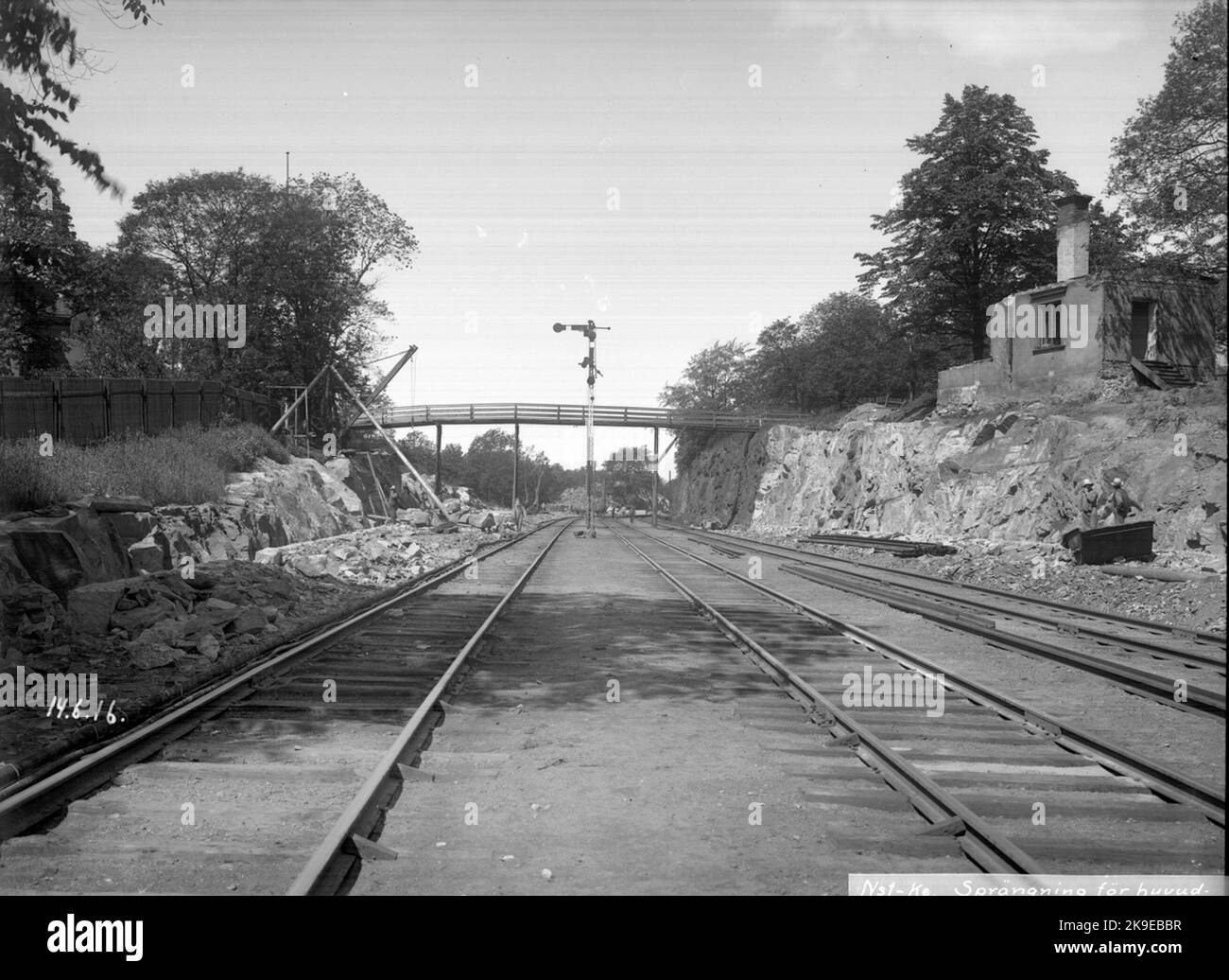 Blasting for the main tracks and laying ballast wall, Stockholm Norra ...