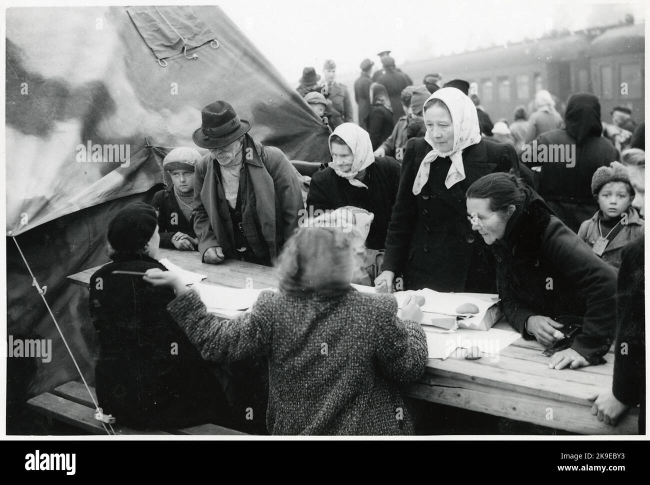 Finnish refugees in Haparanda, autumn 1944 Stock Photo - Alamy