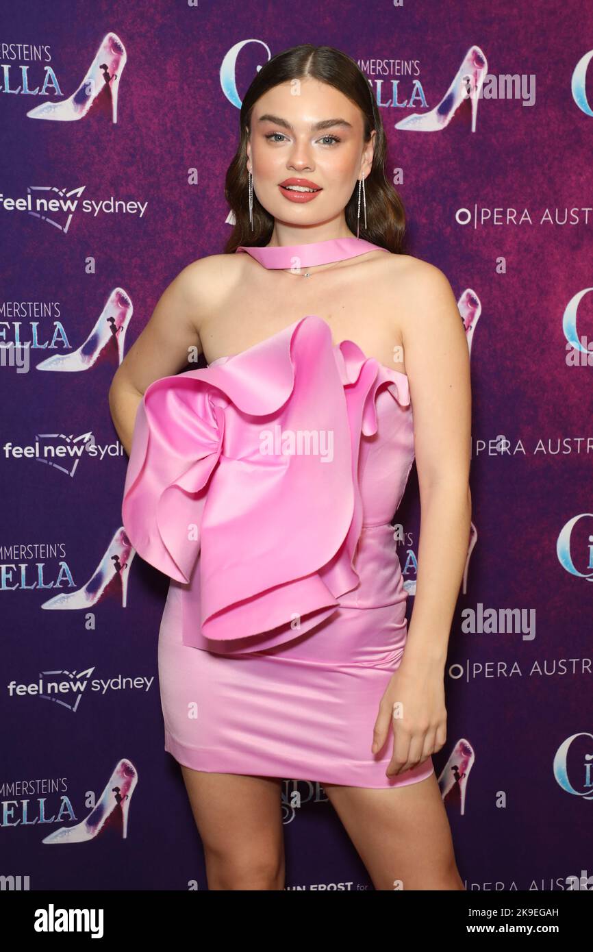 Kitinas hi-res stock photography and images - Alamy