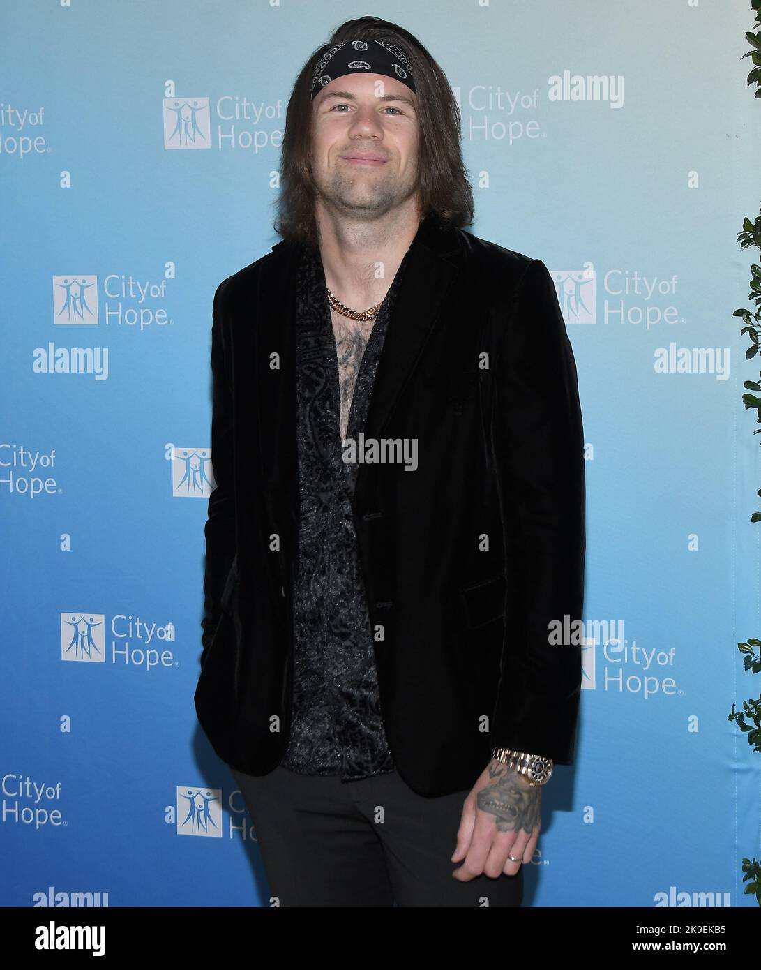 Los Angeles, USA. 27th Oct, 2022. Caleb Shomo arrives at the City of ...