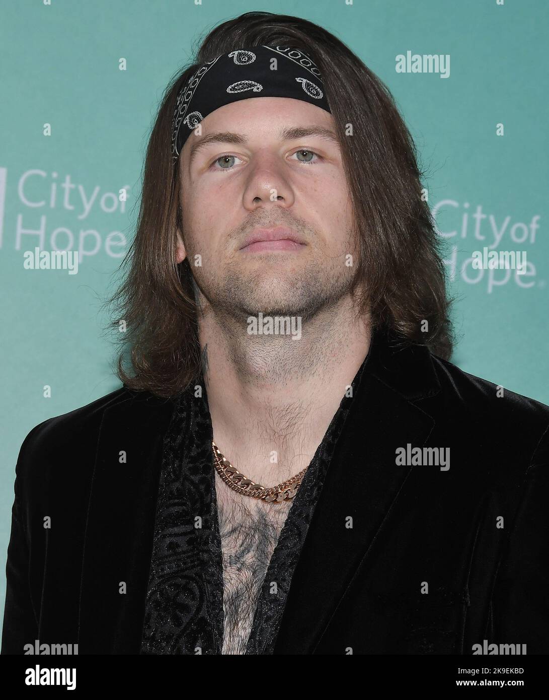 Los Angeles, USA. 27th Oct, 2022. Caleb Shomo arrives at the City of ...