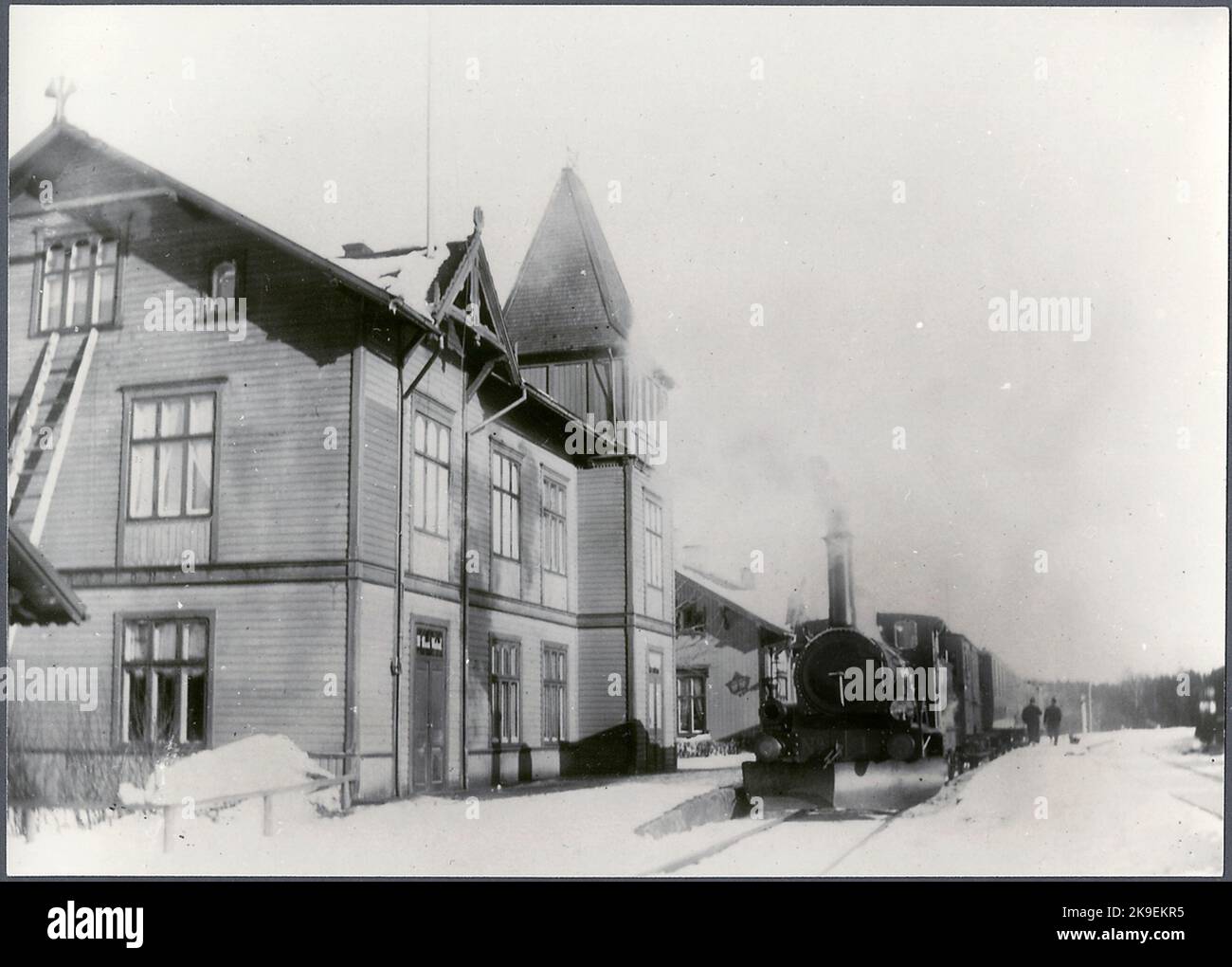 The station was built in 1879.Pingston's morning in 1910, the station ...