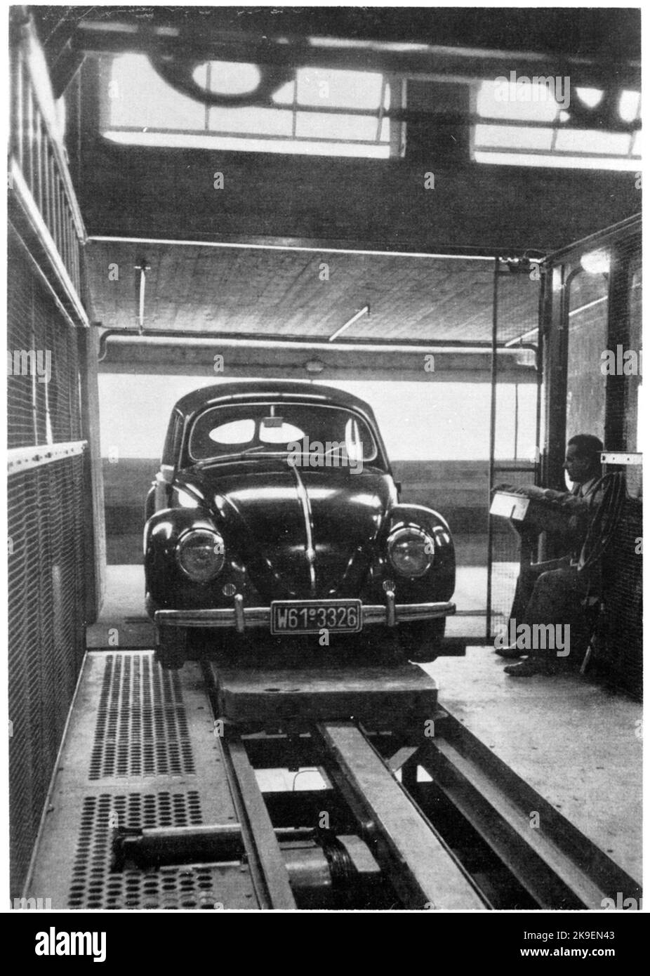 Car parking lift Cut Out Stock Images & Pictures - Alamy