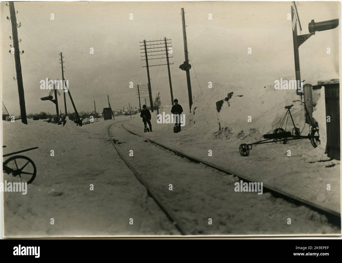 Road transition on the line between Isätra- sala Stock Photo - Alamy