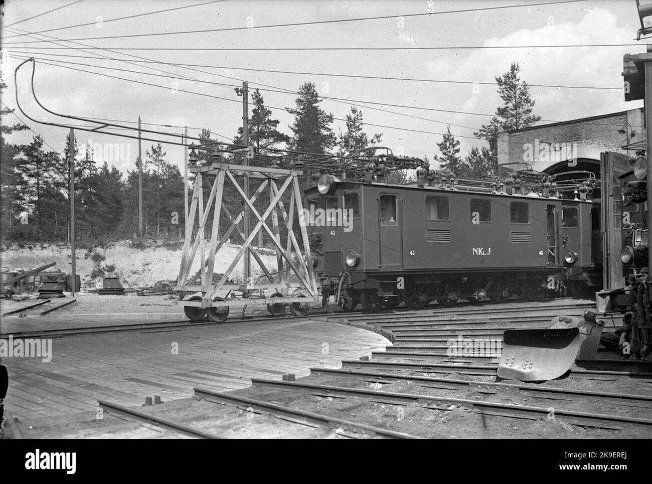 Nordmark - Klarälven Railway, NKLJ ELLOK 43 with Strömbotarvagn "Tekla ...