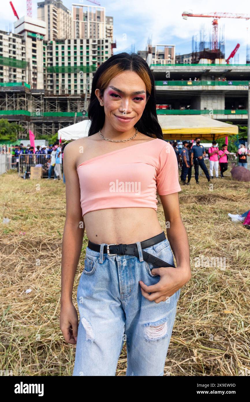 Filipino transexual hi-res stock photography and images - Alamy