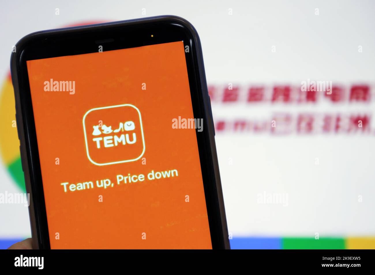 SHENZHEN, CHINA - OCTOBER 28, 2022 - A mobile phone displays the Temu ...