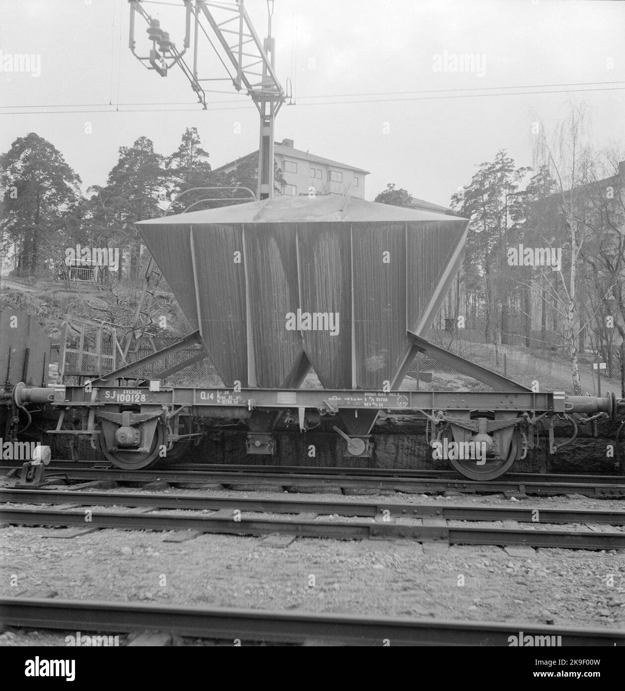 Cement Car SJ Q14 100128. SJ built these between 1950 and 1959 Stock ...