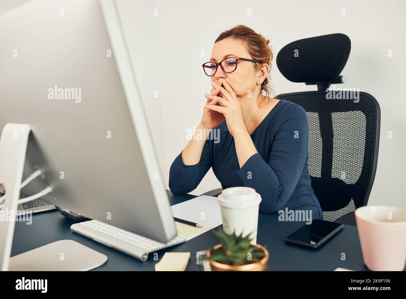 Difficult work hi-res stock photography and images - Alamy