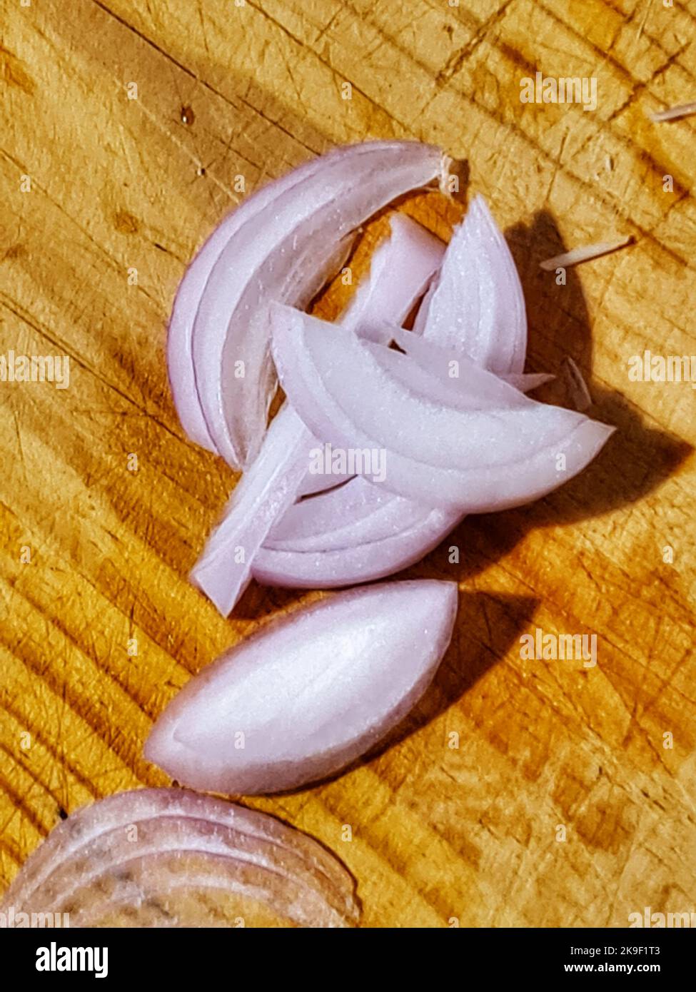 Top view chopped onion hi-res stock photography and images - Alamy