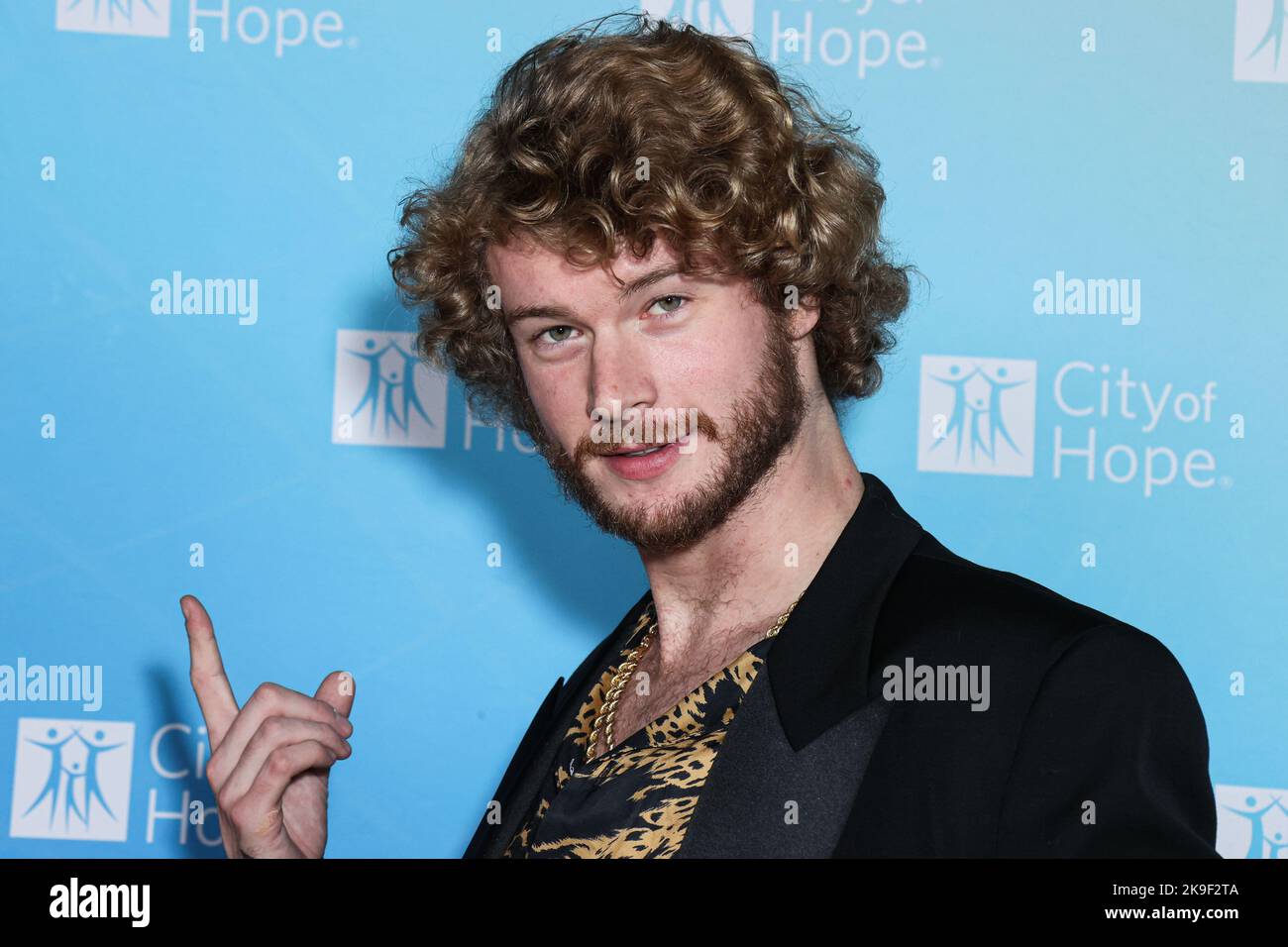 Matthew raymond hauri hi-res stock photography and images - Alamy