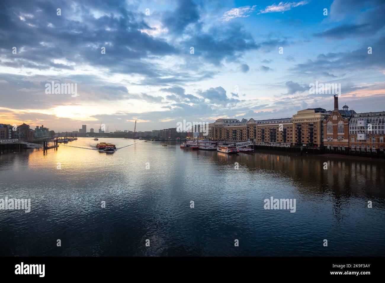 View of River Thames and City Skyline during dramatic sunrise. City of ...