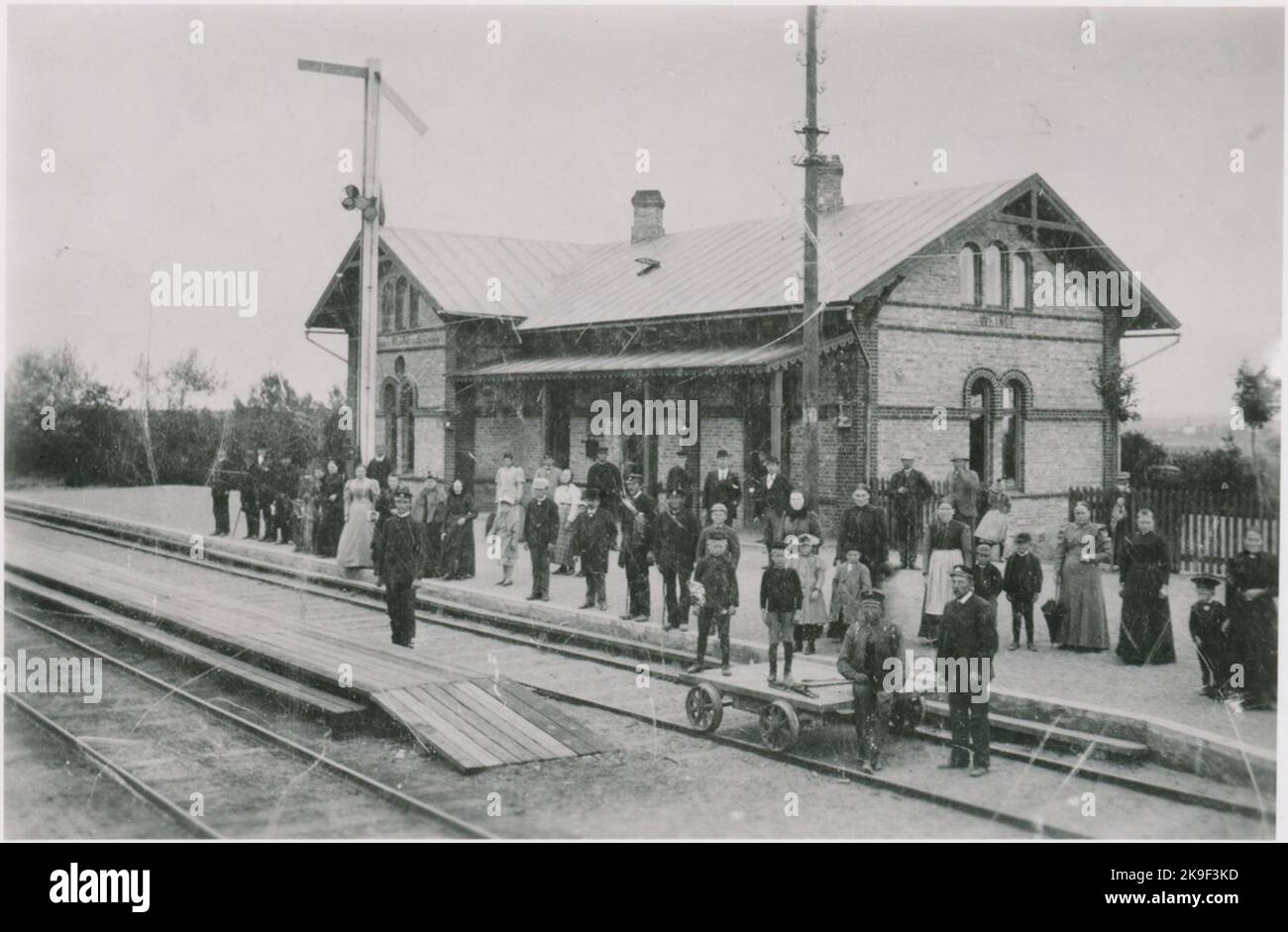 Veinge Old Station 1885-1900 Riven 1901 Stock Photo - Alamy