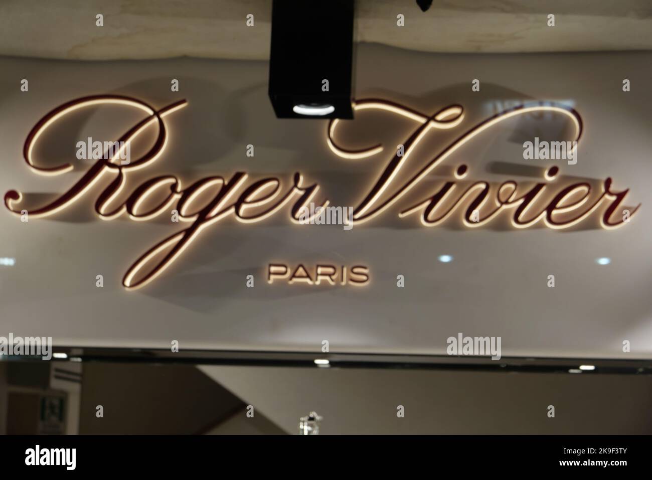 SIGN OF ROGER VIVIER PARIS FASHION BRAND Stock Photo - Alamy