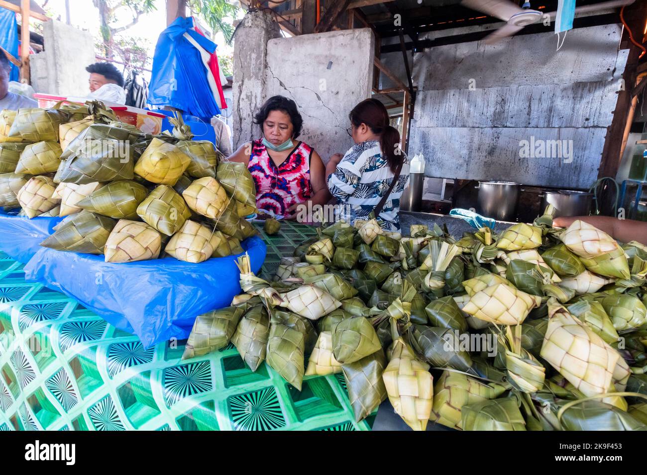 Hanging rice hi-res stock photography and images - Alamy