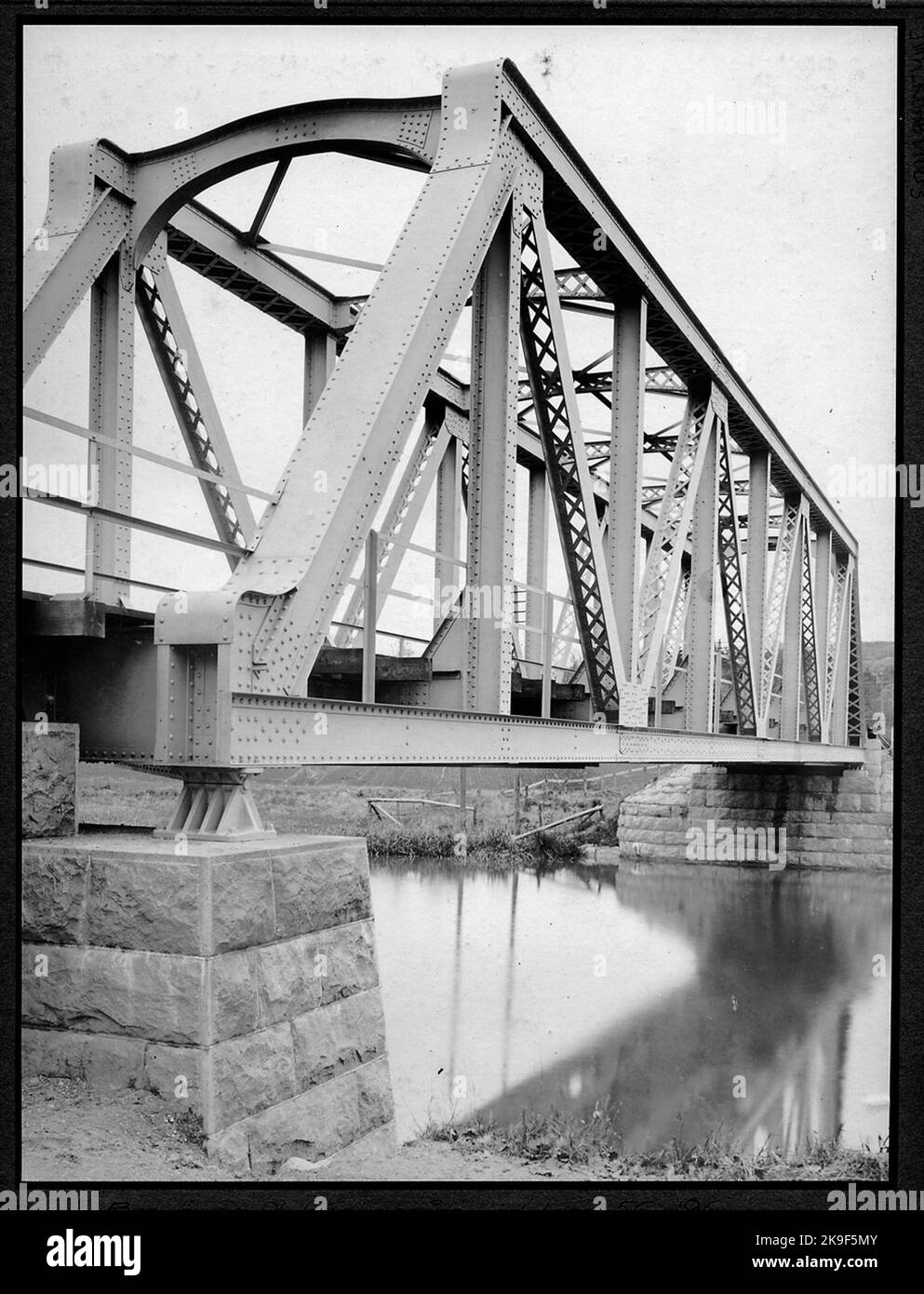 Line 56 Black and White Stock Photos & Images - Alamy