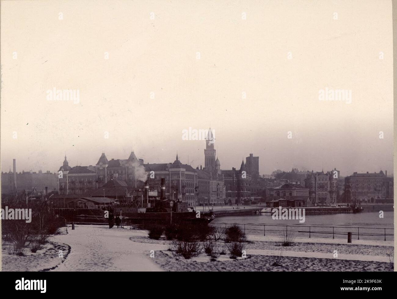 Helsingborg's steam ferry station. Train ferry “Crown Princess Louise ...