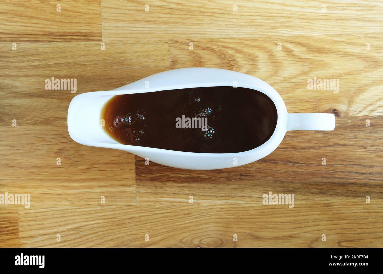 Gravy boat hi-res stock photography and images - Alamy