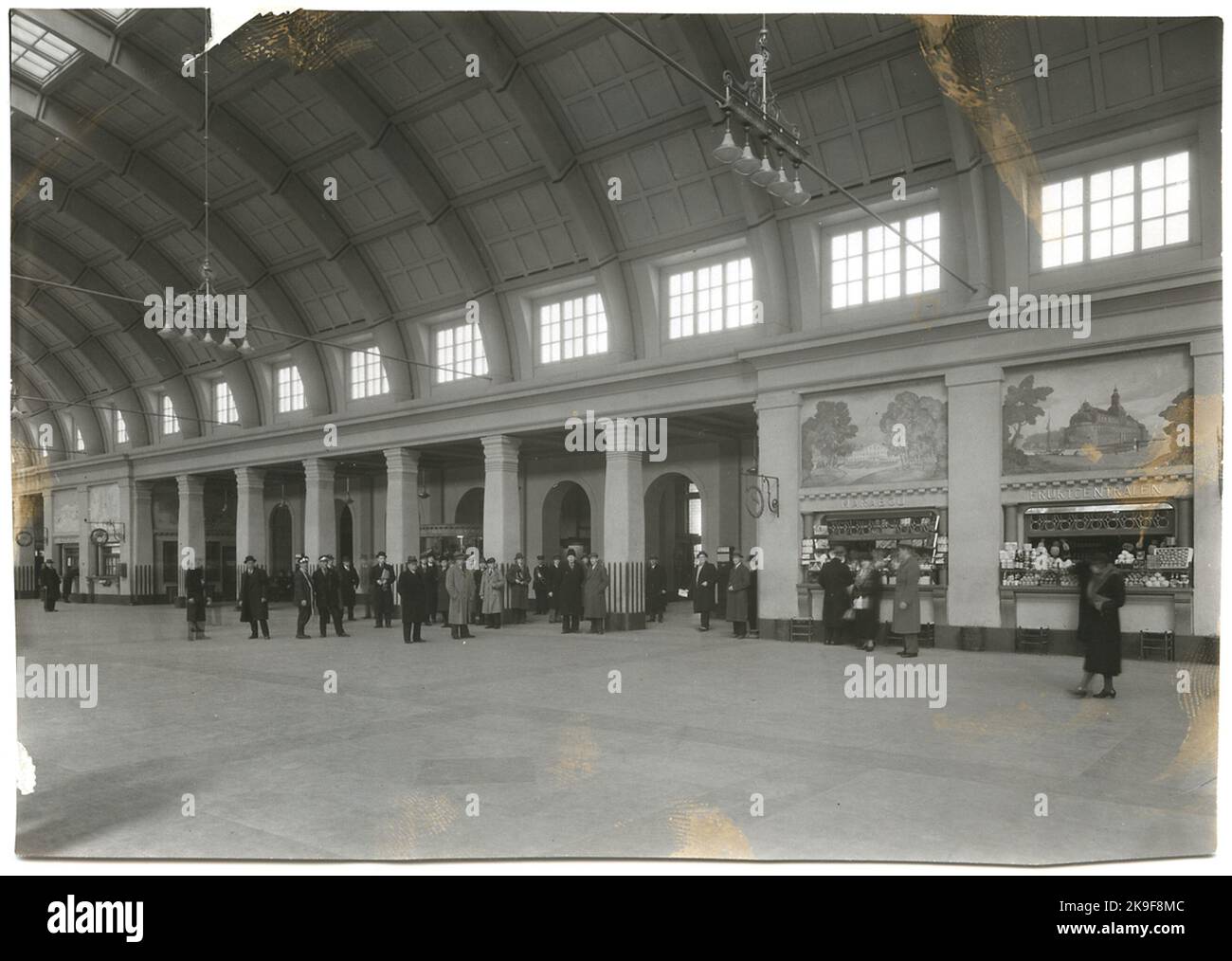 Architecture of public spaces Cut Out Stock Images & Pictures - Alamy