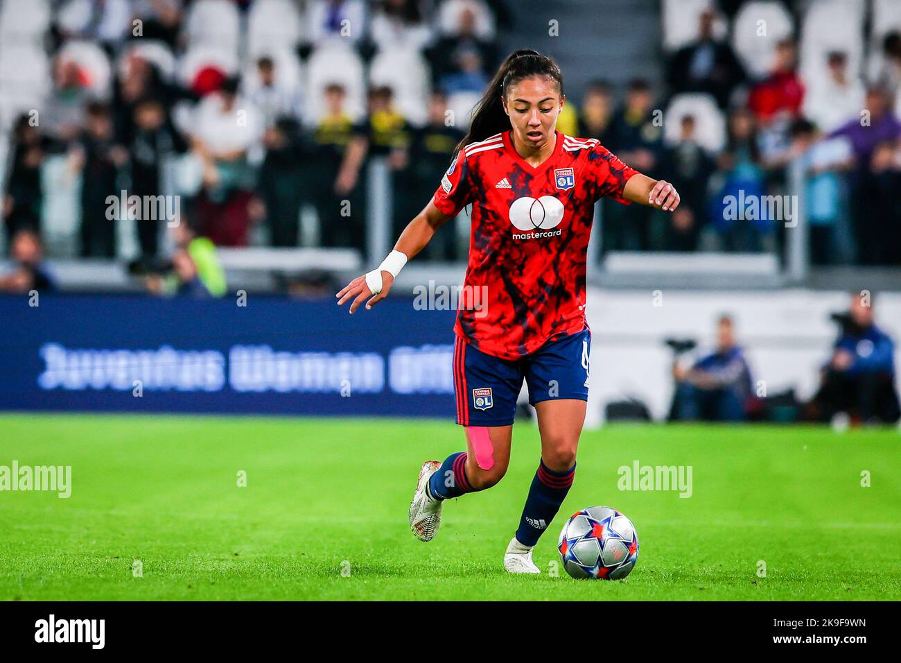 Selma Bacha of Olympique Lyonnais in action during the UEFA Women's ...