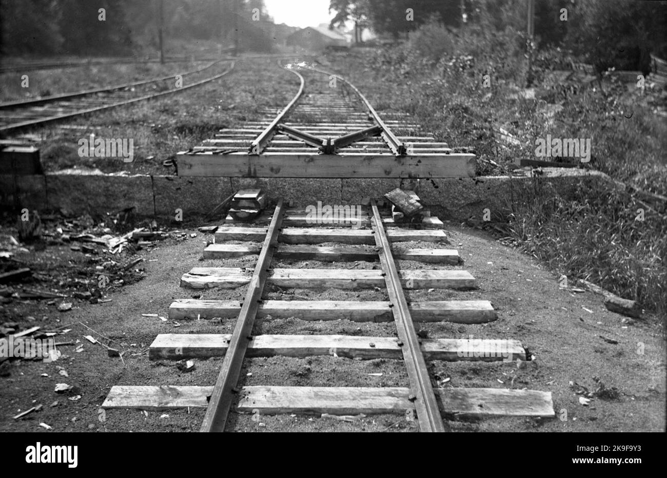 Power rails Black and White Stock Photos & Images - Alamy