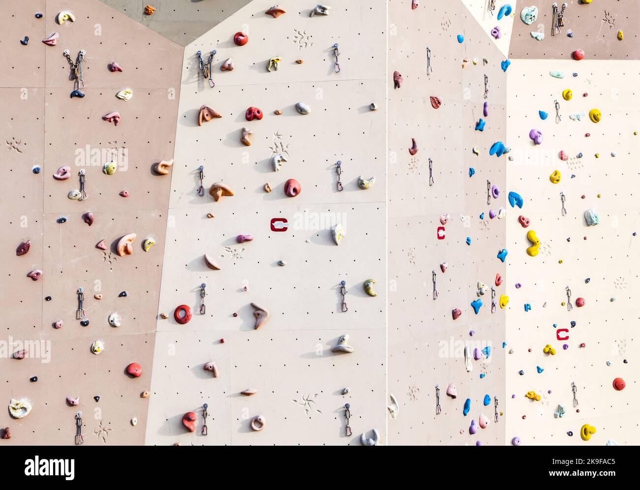 Scaling walls hi-res stock photography and images - Alamy