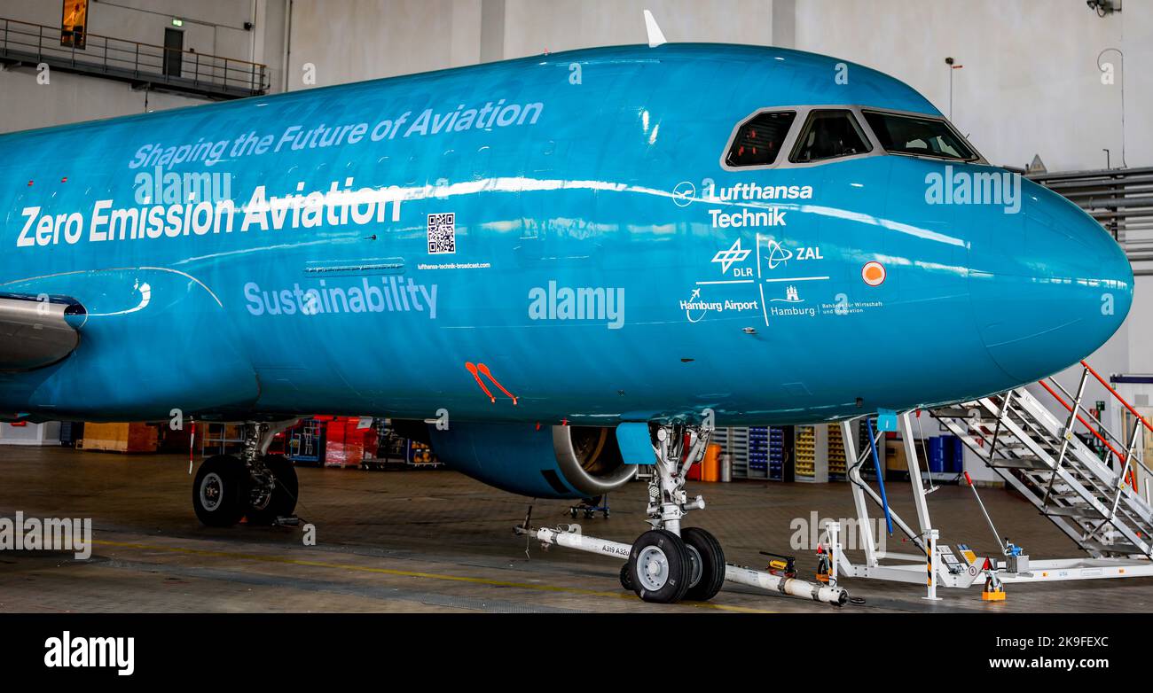 Hamburg, Germany. 28th Oct, 2022. The fuselage of a decommissioned ...