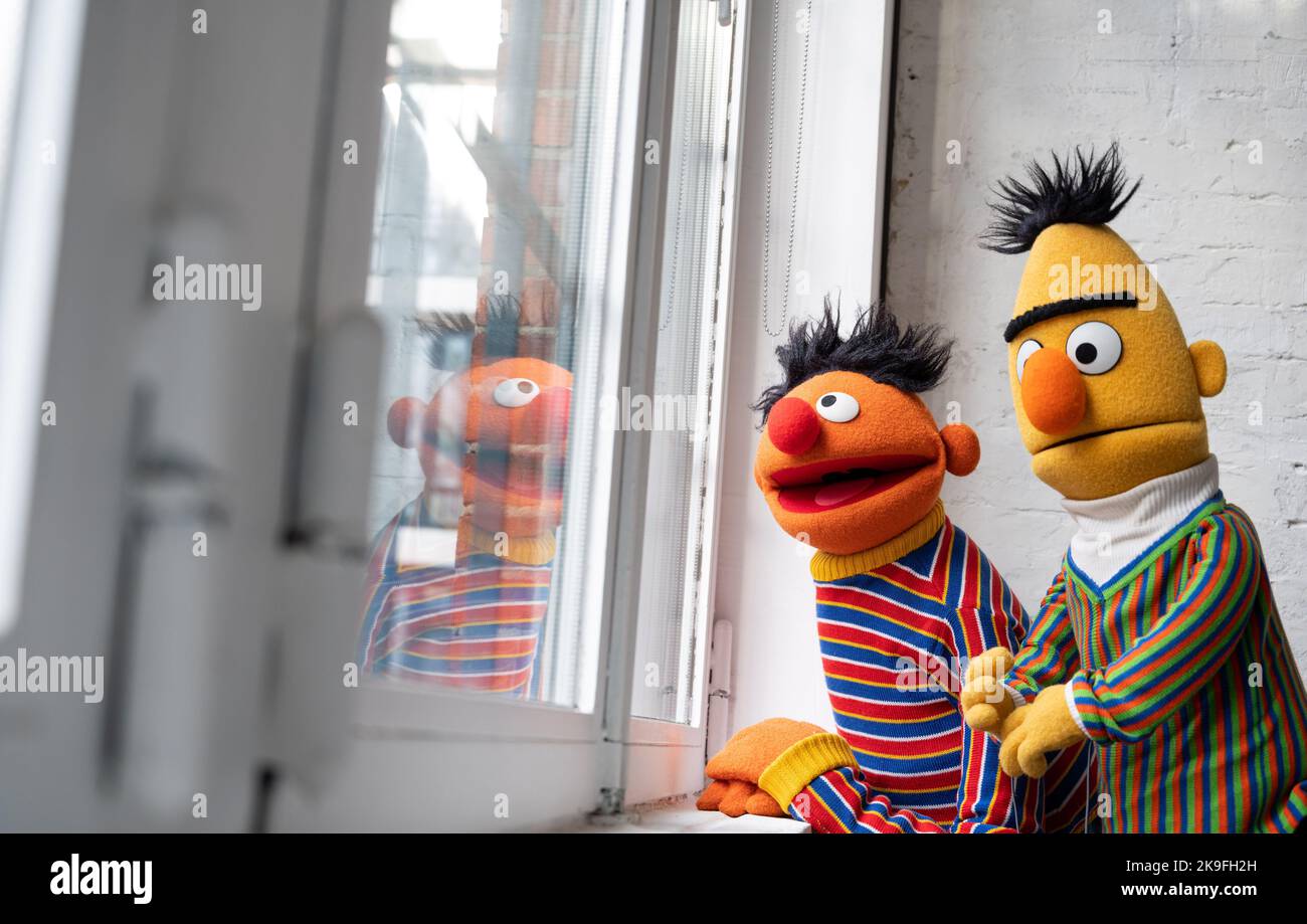 Hamburg, Germany. 24th Oct, 2022. The characters Ernie and Bert from ...
