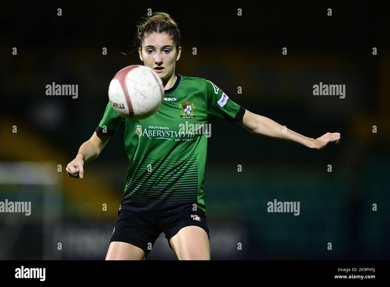 Barry, Wales. 27th Oct, 2022. Emily Thomas of Aberystwyth Town FC ...