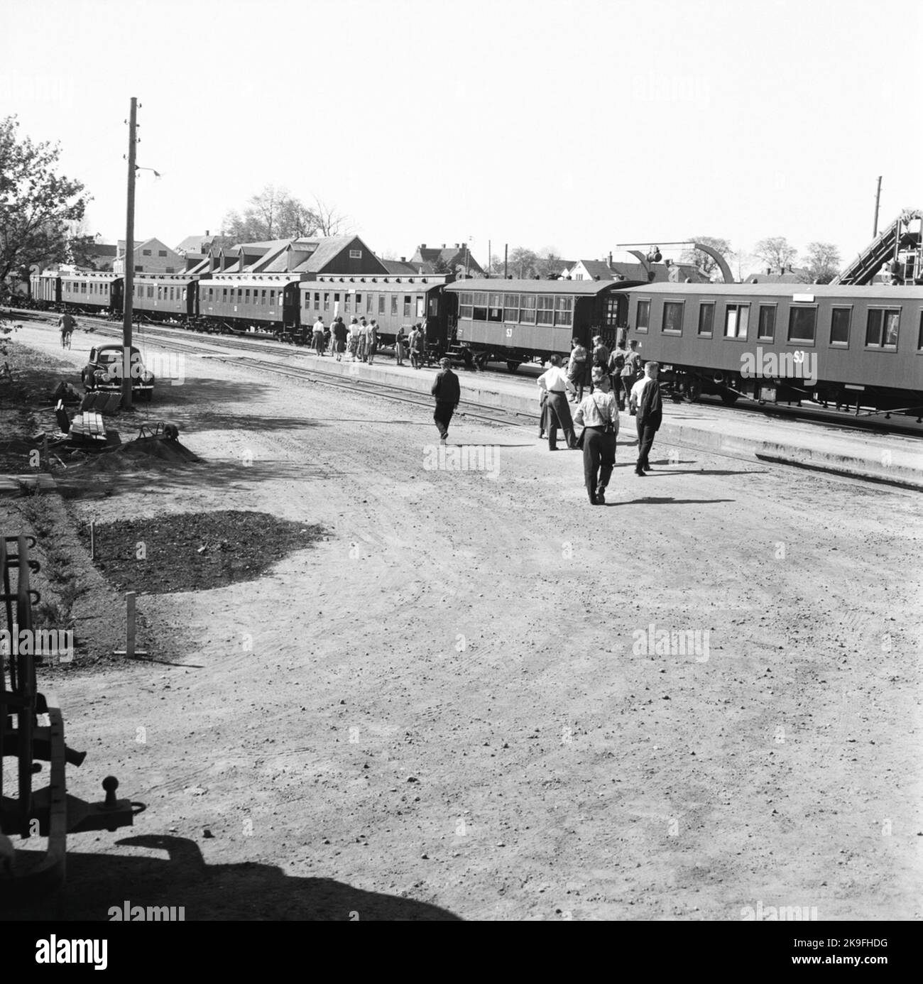Train stn hi-res stock photography and images - Alamy