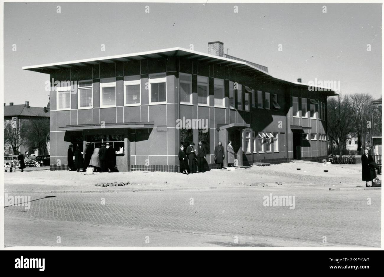 Building with kiosk Stock Photo - Alamy