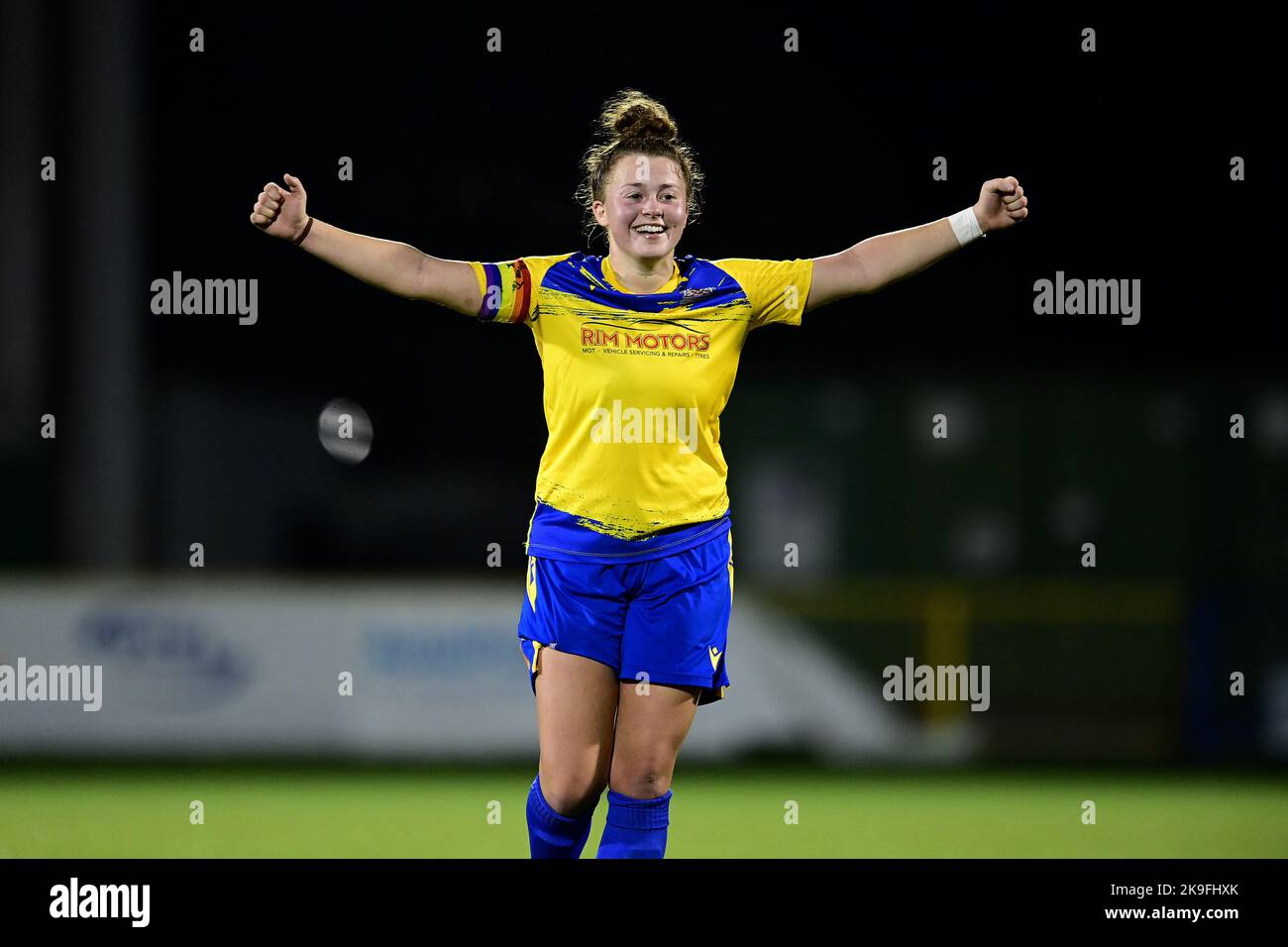 Lauren harris hi-res stock photography and images - Alamy