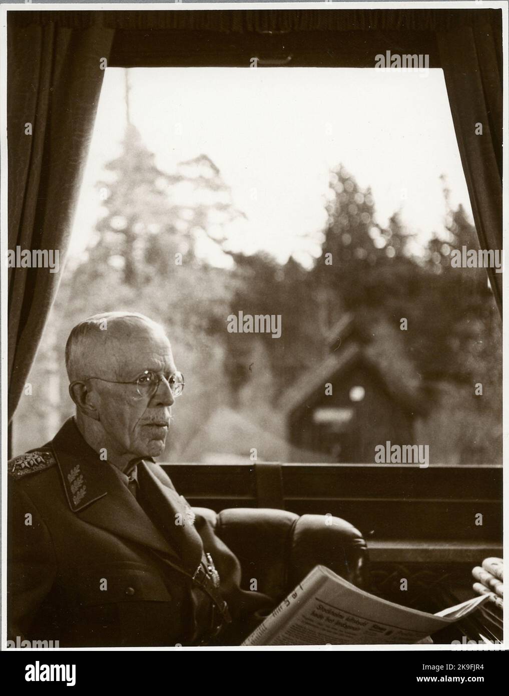 King Gustaf V in the Royal Carriage Stock Photo - Alamy