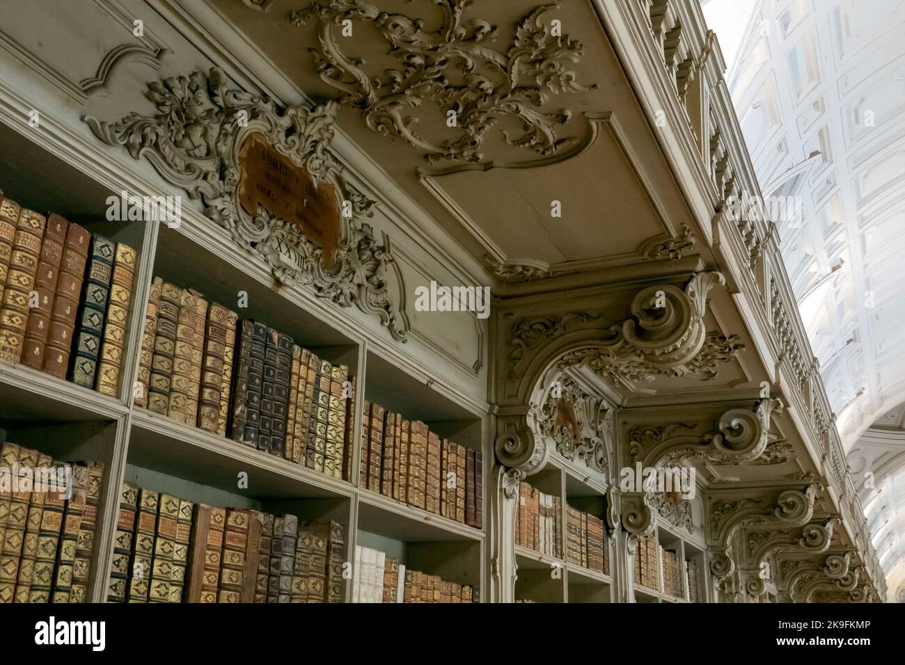 MAFRA, PORTUGAL - 29th JUNE 2022: Magnificent library architecture ...