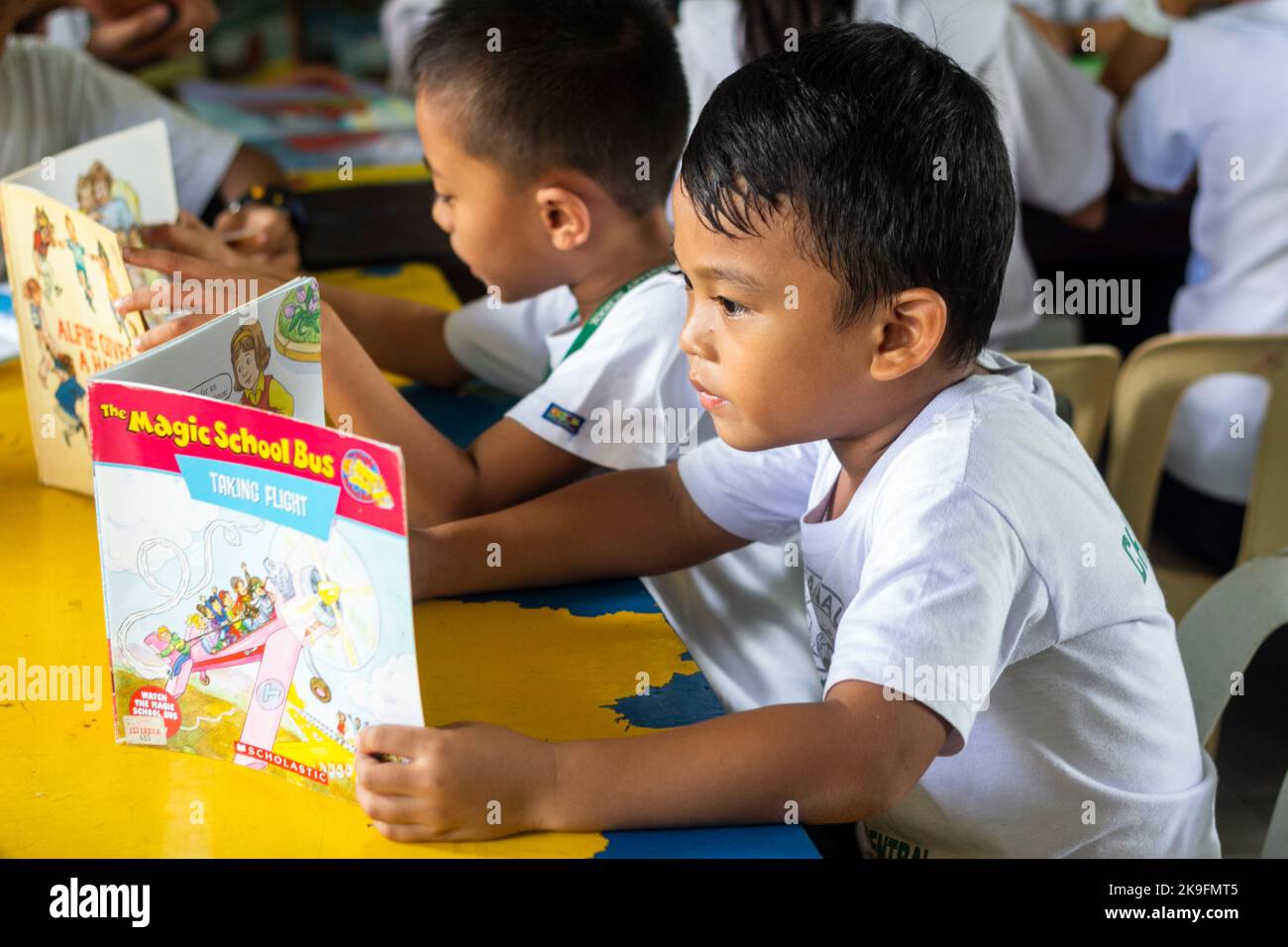 Batangas elementary school hi-res stock photography and images - Alamy