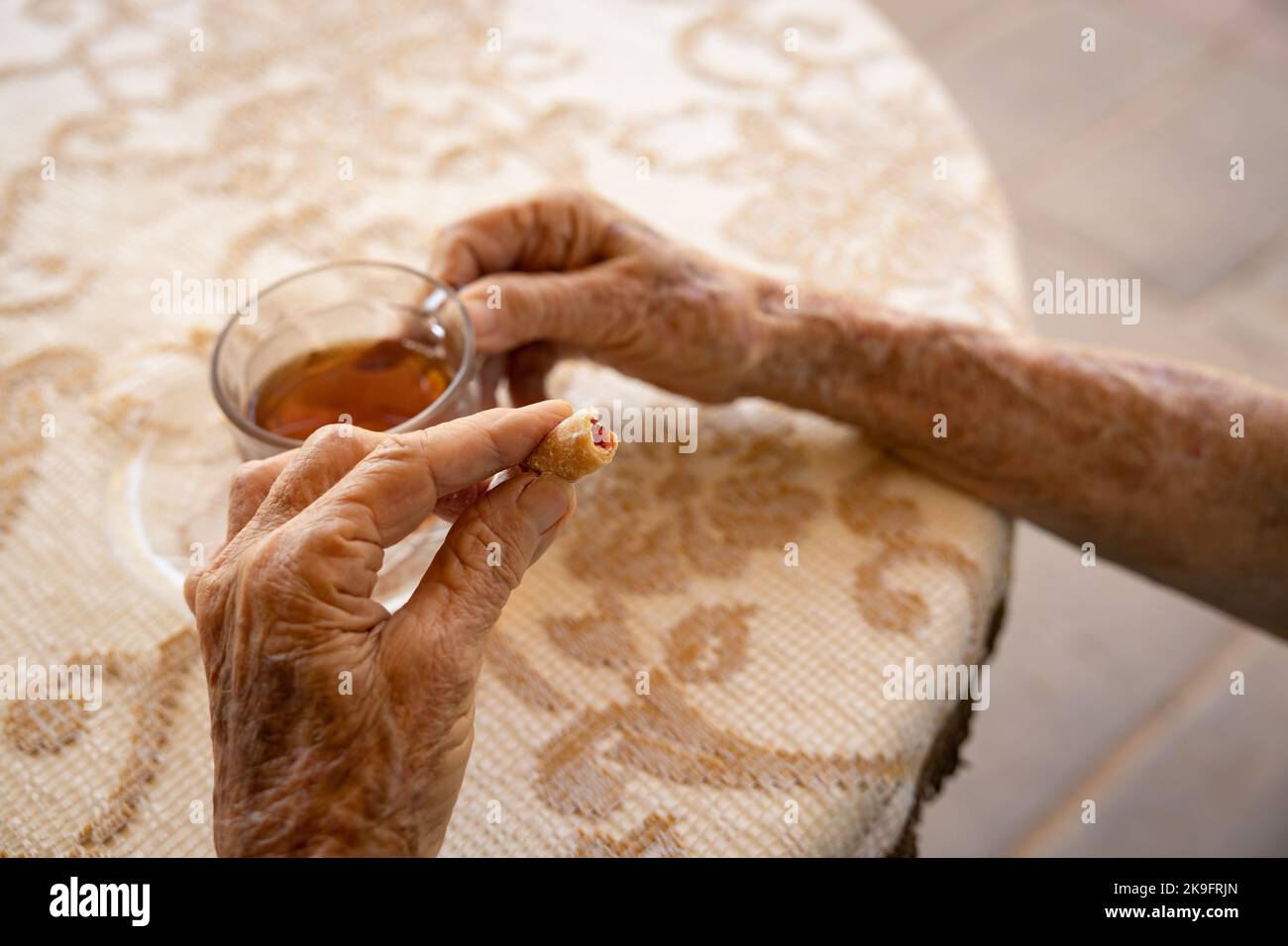 Elderly care tea hi-res stock photography and images - Alamy