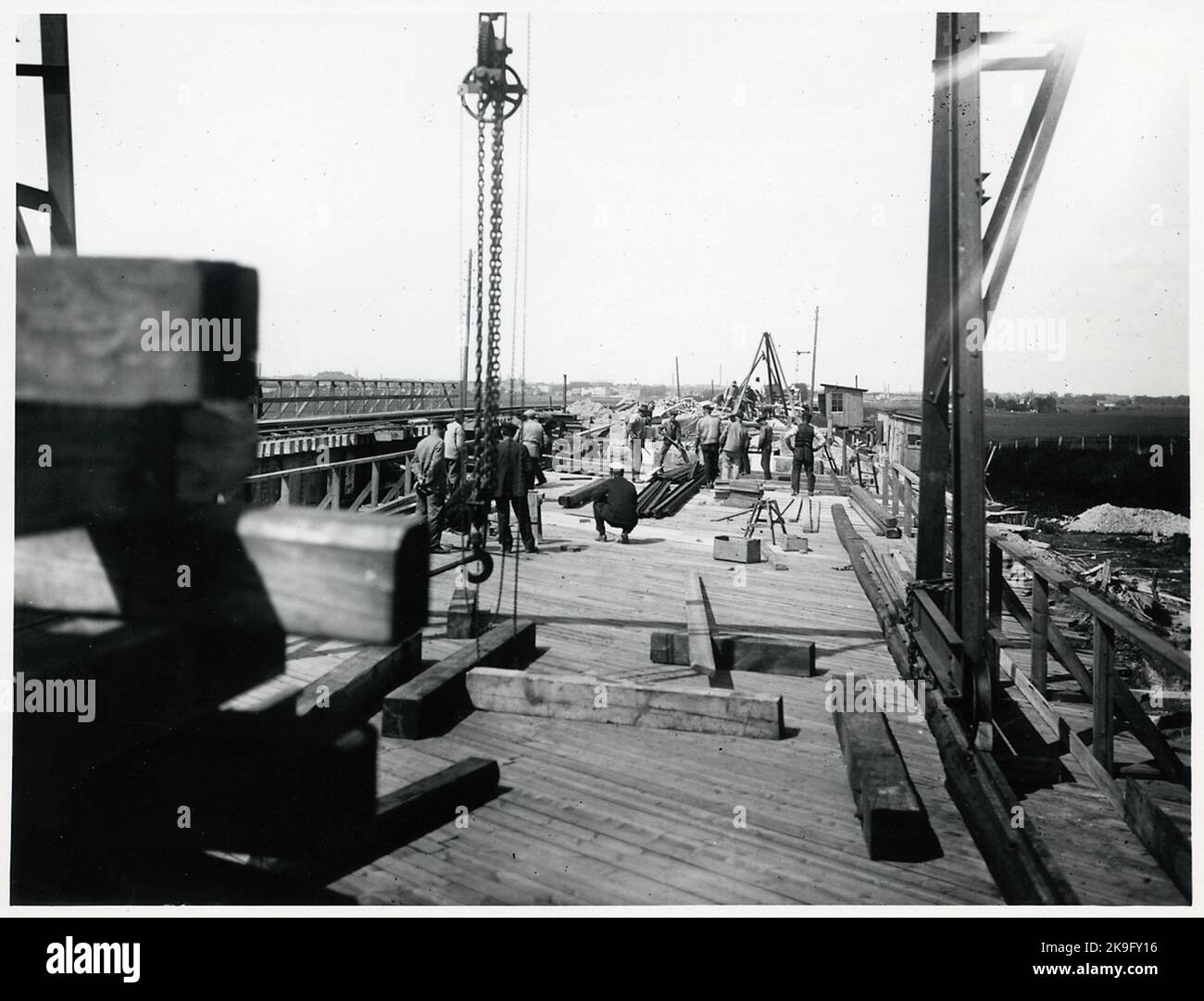 Rebuilding of the viaduct over Malmö Ystad's railway, on the route ...