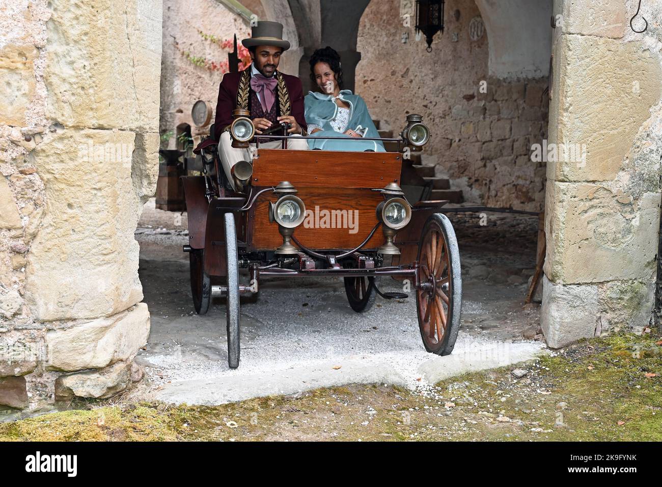 Montan, Italy. 24th Oct, 2022. Exclusive The actors Kristin Alia Hunold ...