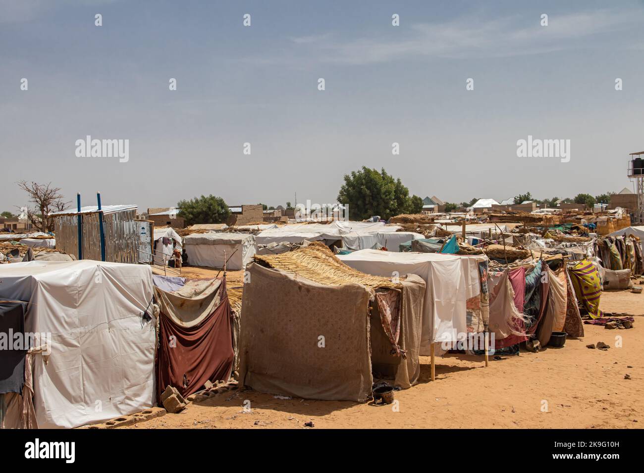 Refugee camp (IDP - Internal displaced persons) taking refuge from ...