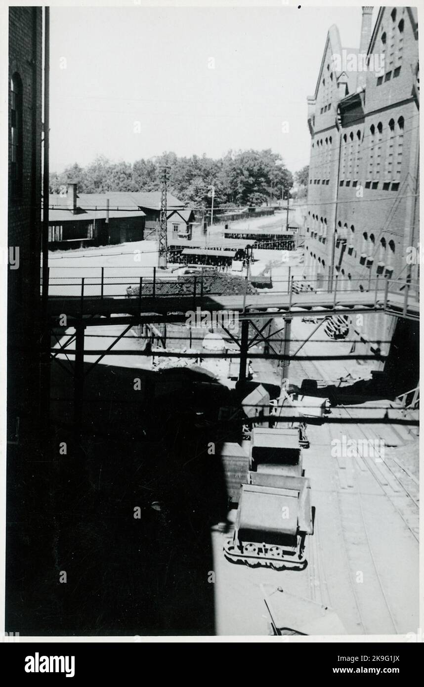 Weapons manufacturing plant hi-res stock photography and images - Alamy